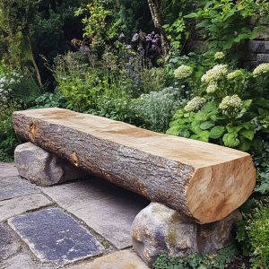 10 Beautiful Rustic Garden Ideas for a Country Vibe