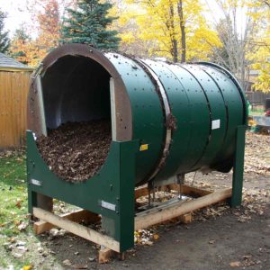18 Organic Composting Area Ideas to Turn Waste Into Garden Gold!