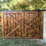 18 Rustic Barn Door Garden Gate Ideas That Add Instant Charm
