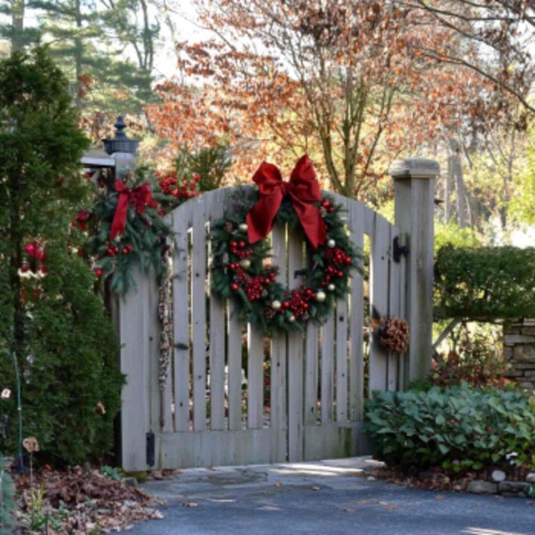 15 Festive Garden Ideas to Brighten Your Outdoor Space