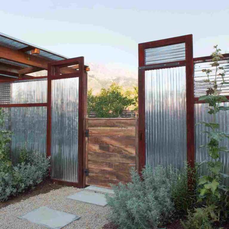 25 Wind-Resistant Garden Structures That Actually Work