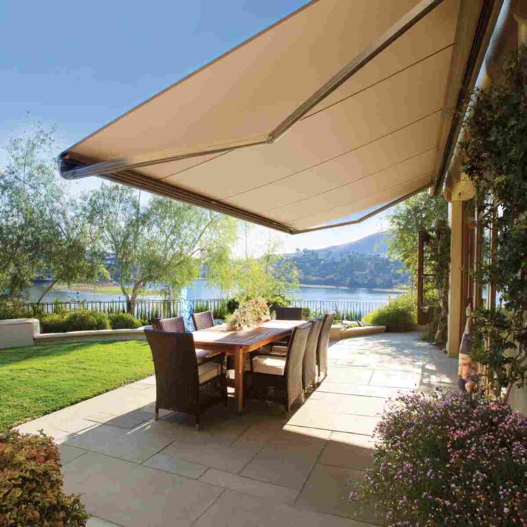 25 Wind-Resistant Garden Structures That Actually Work